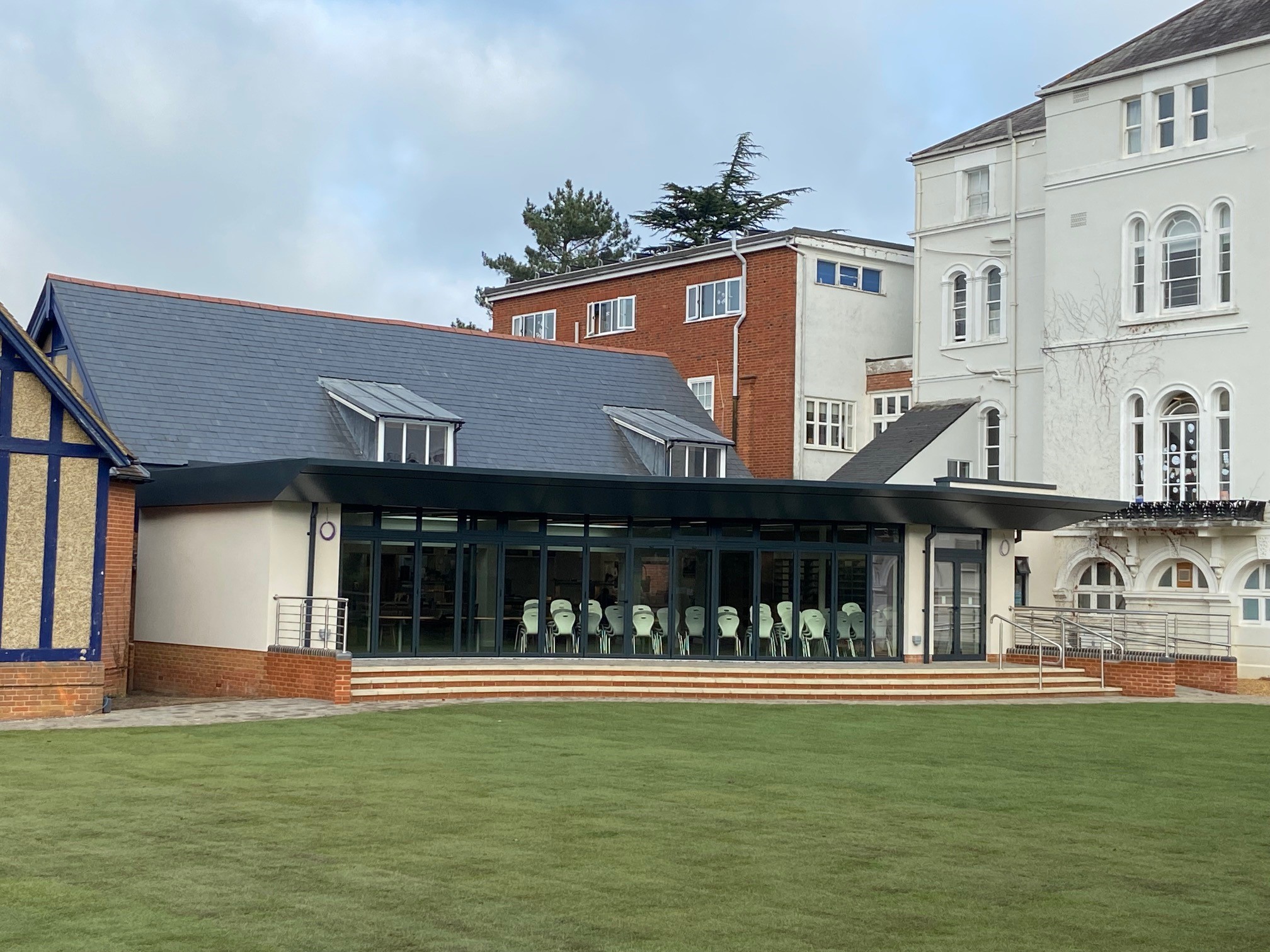 Lambrook School, Bracknell - Dining Room Extension - Edgington Spink Hyne